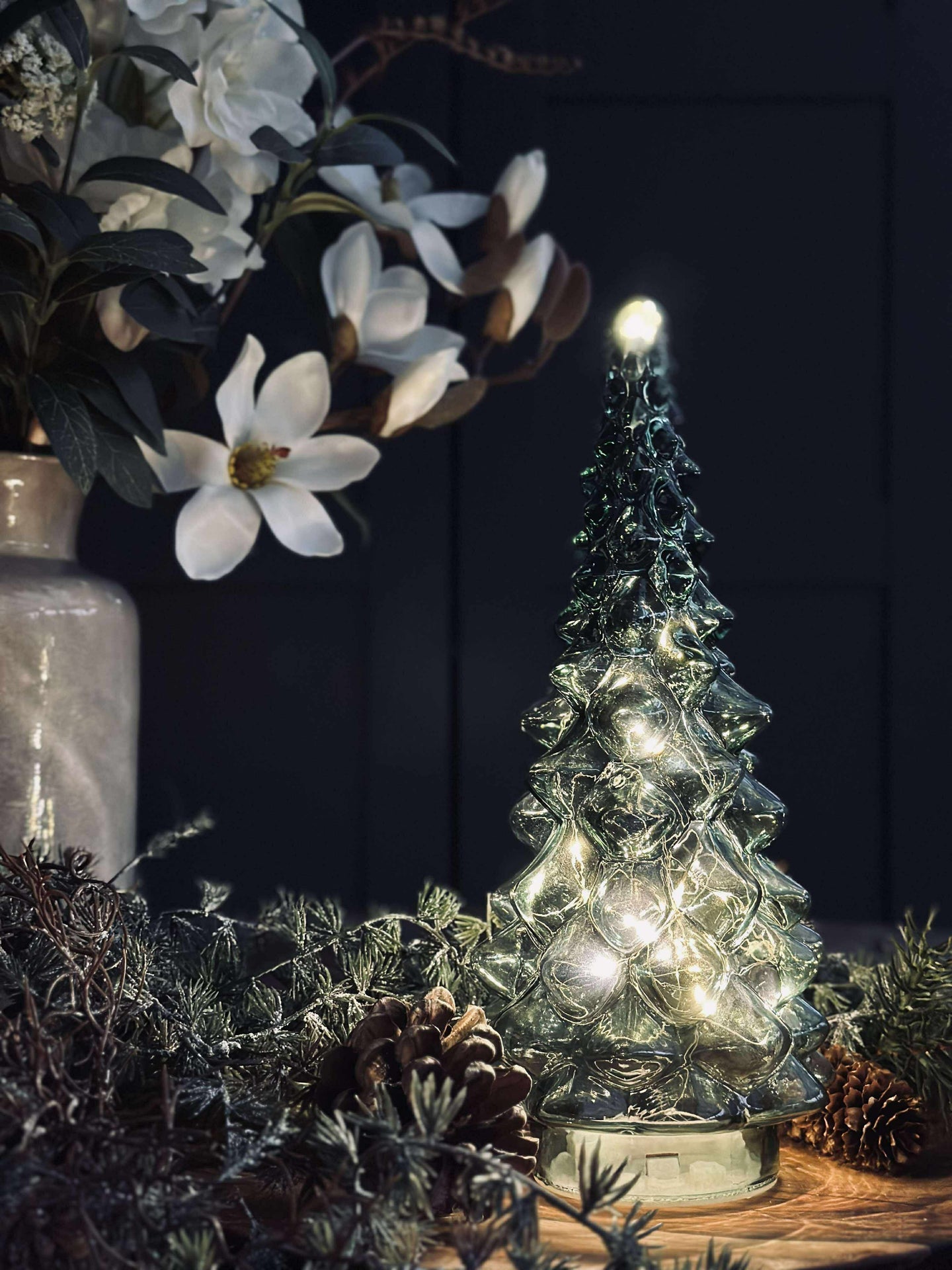 Juletre glass | Elegant dekorasjon | 28 cm høy – VIAMAJA