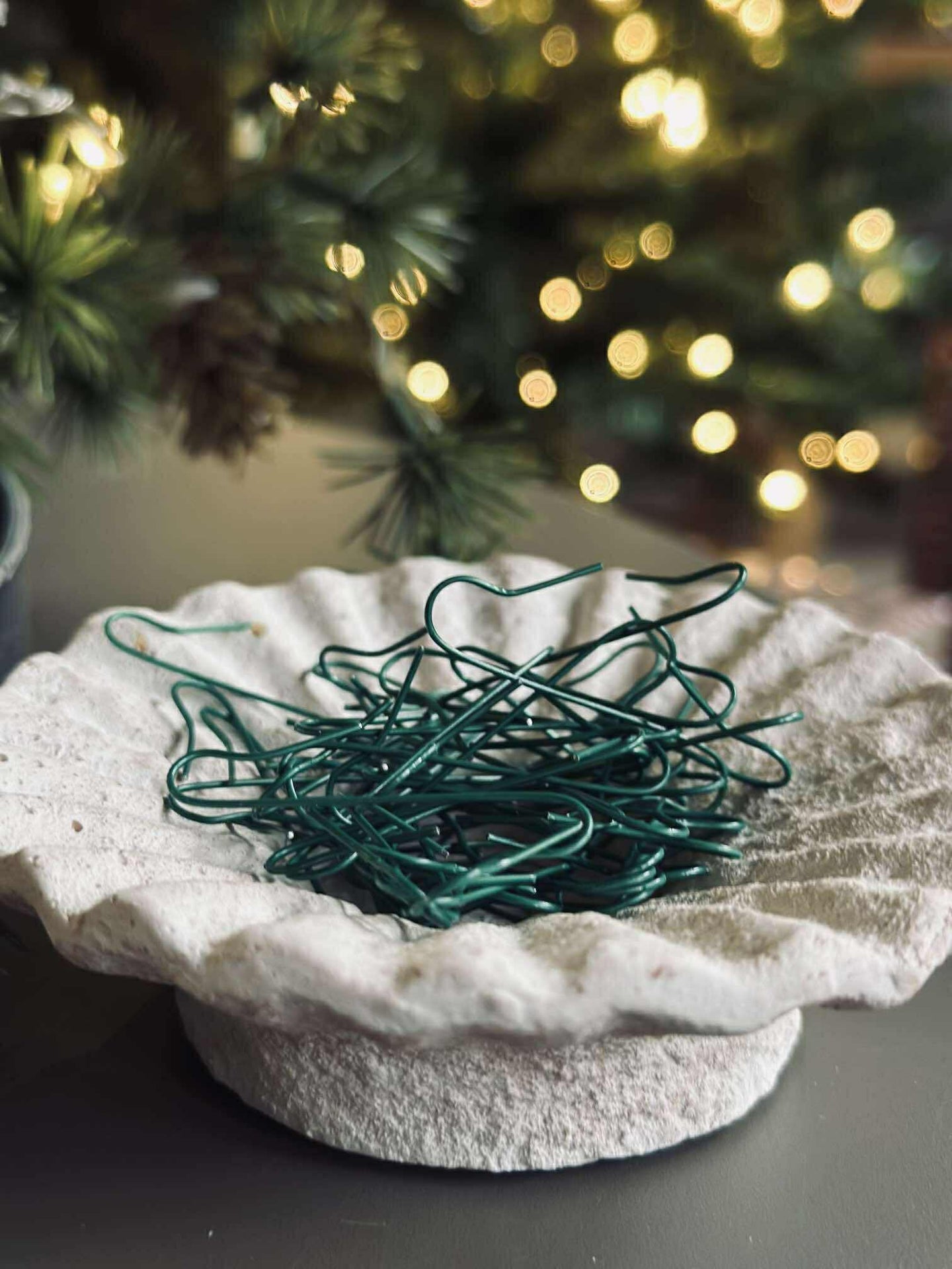 Krok for oppheng av julepynt - 50 stk | Enkel montering – VIAMAJA