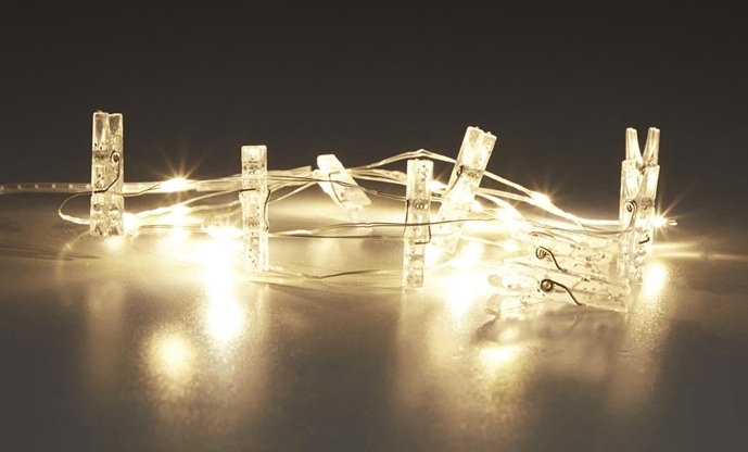 LED Lyskjede med 16 mini-klemmer – til bilder og kort – VIAMAJA