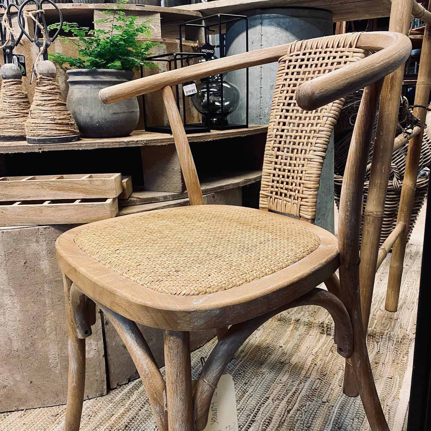 Spisestol med fransk flett - 4 stk | Elegant design – VIAMAJA